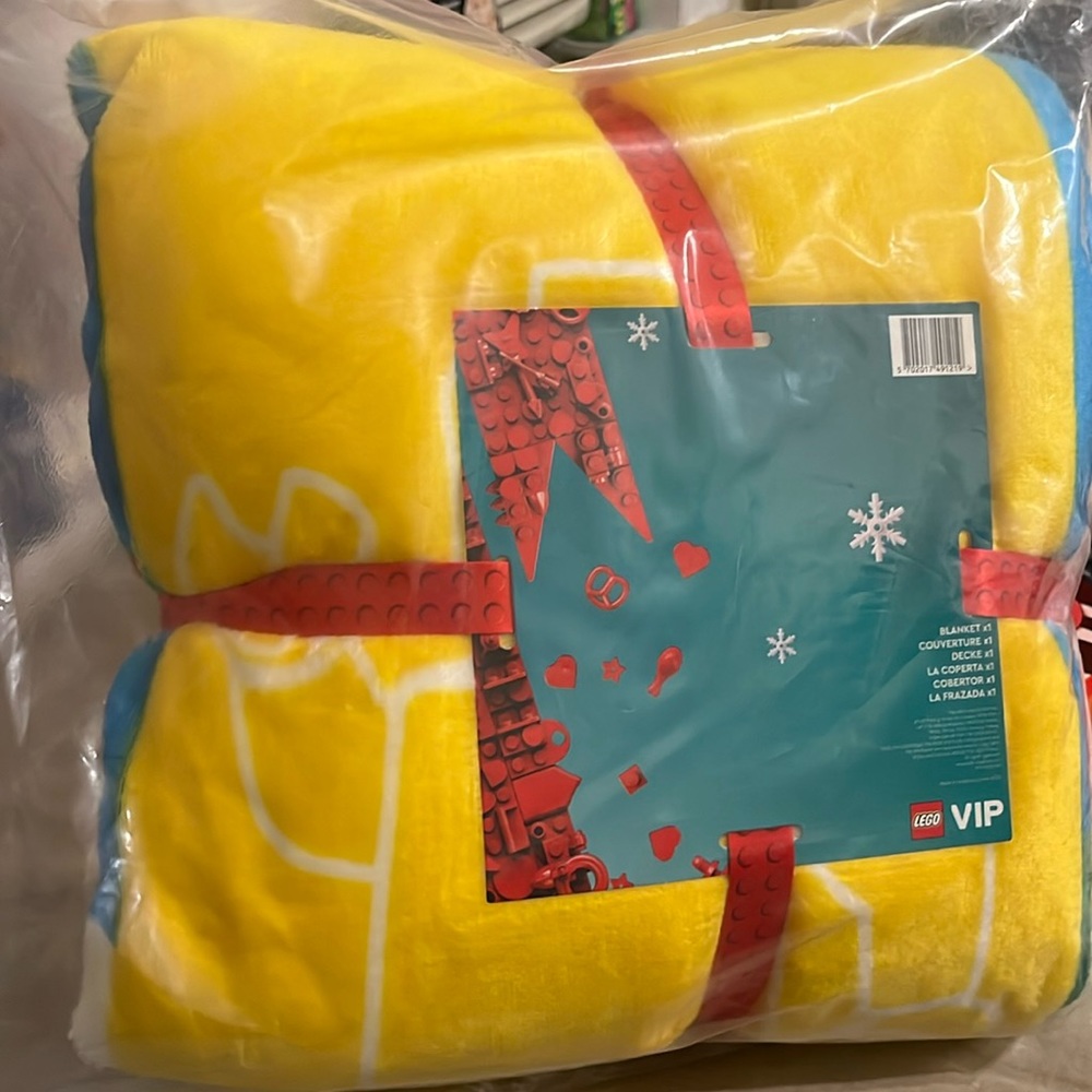 Lego New Vip Fleece Blanket 2022 / 23 - Gem